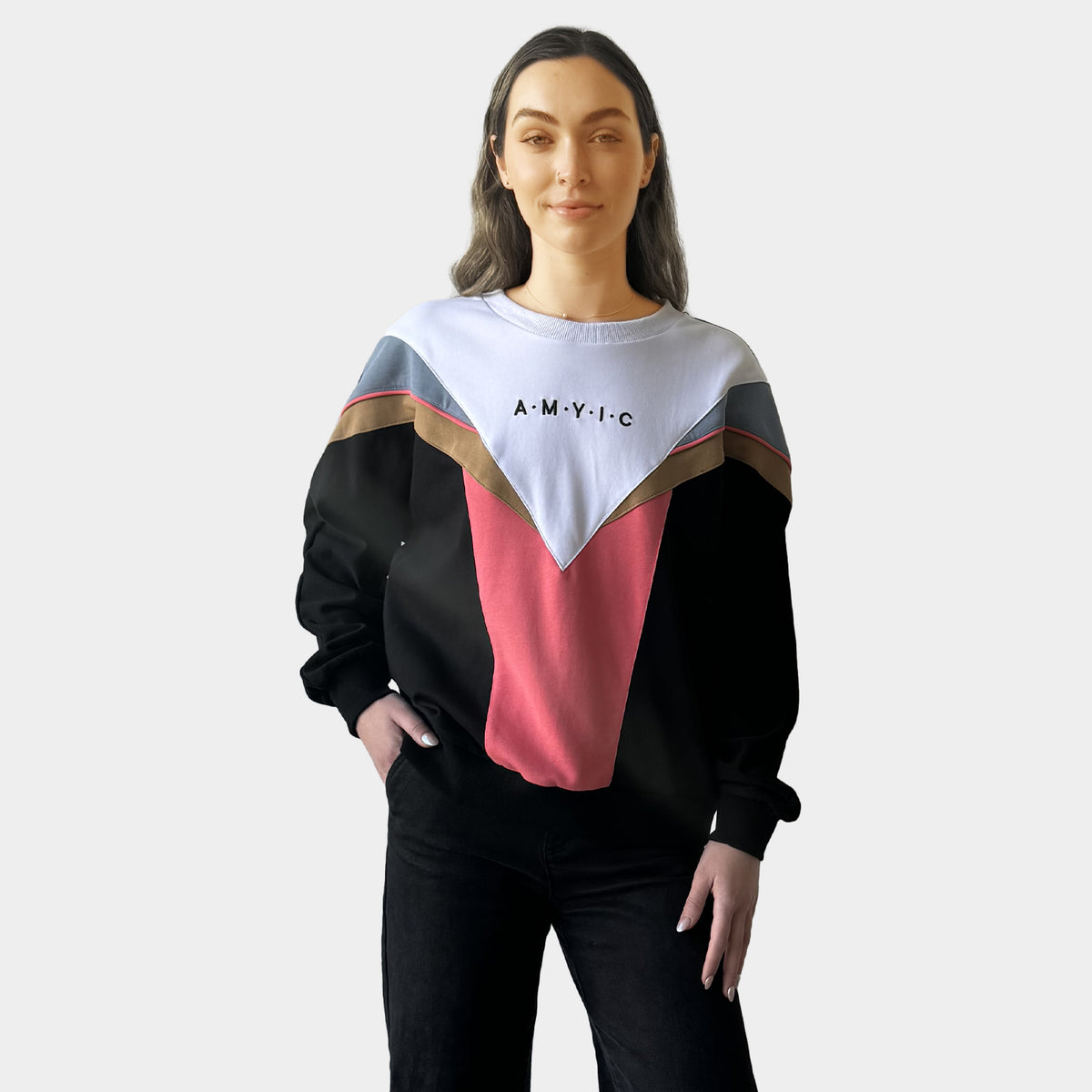 AM023053 CLASSIC & EMBROIDERY LETTERS & SIDE POCKETS – Amyic