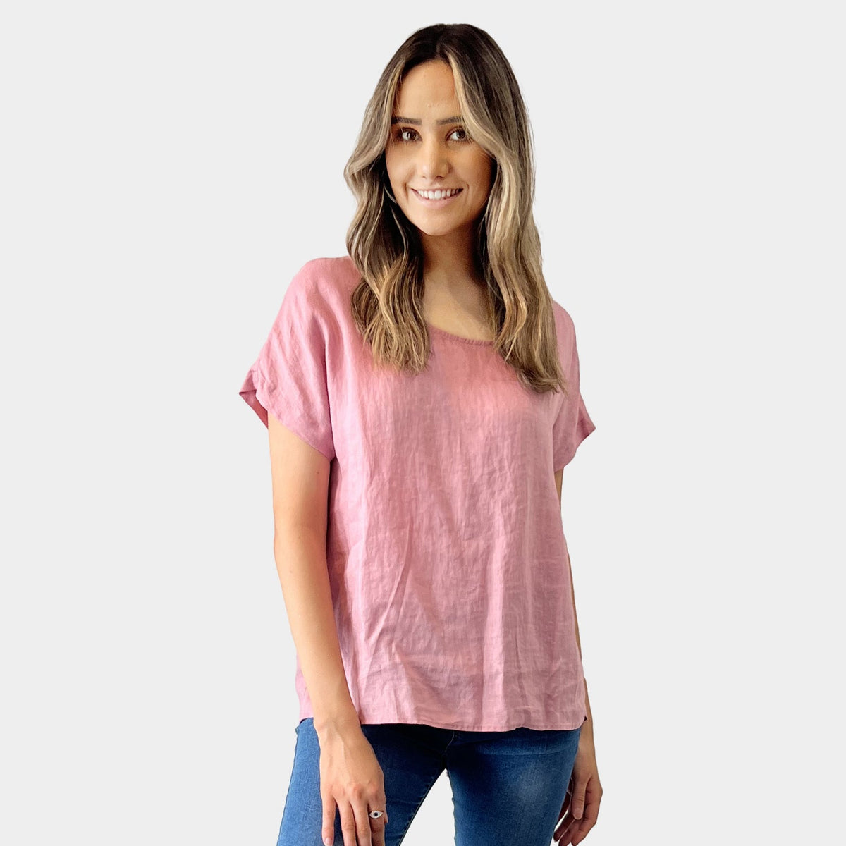 AM02415 BACK BUTTON TRIM 100%LINEN TOP – Amyic